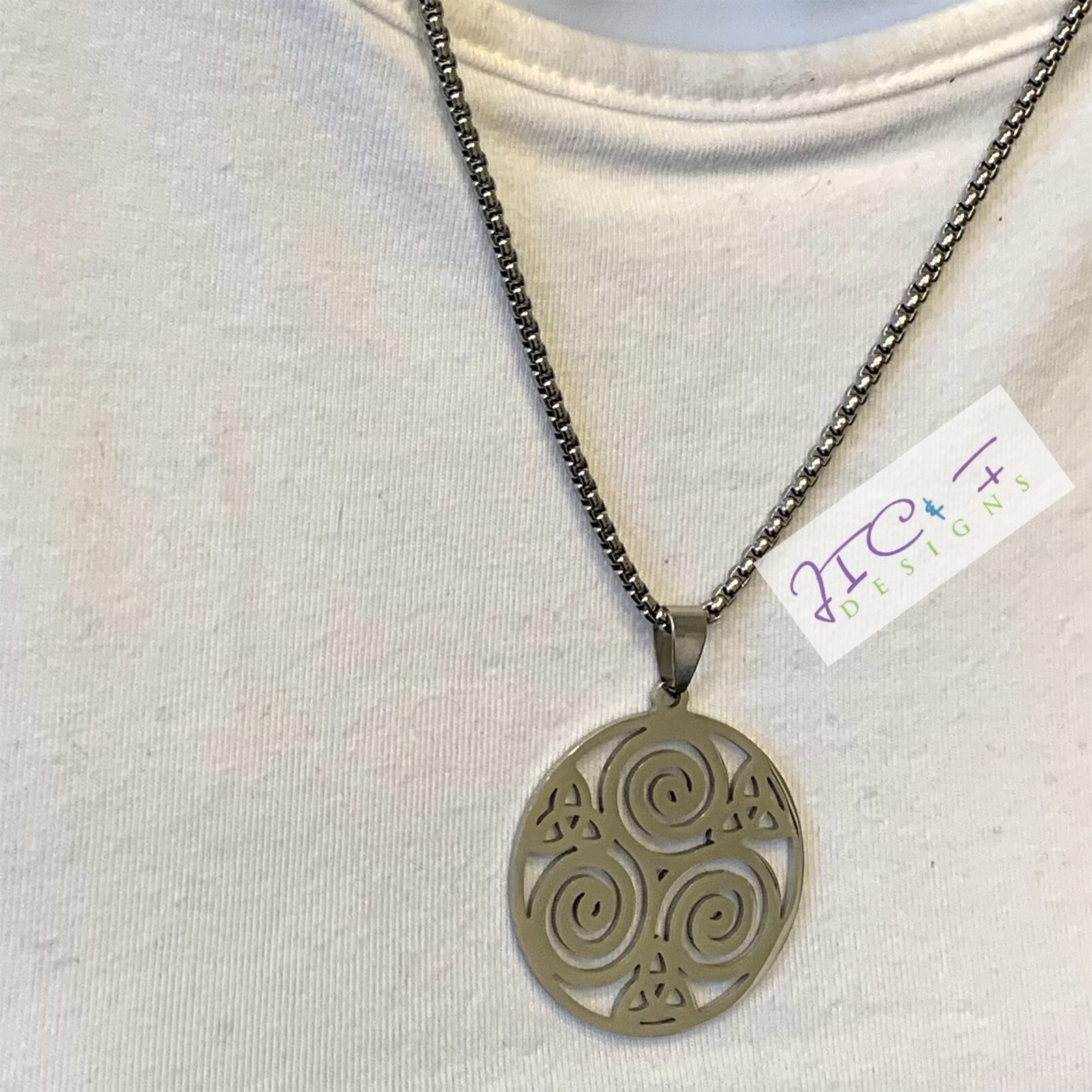 TRISKEL TRIQUETRA Stainless Steel Necklace Celtic Jewelry - Etsy