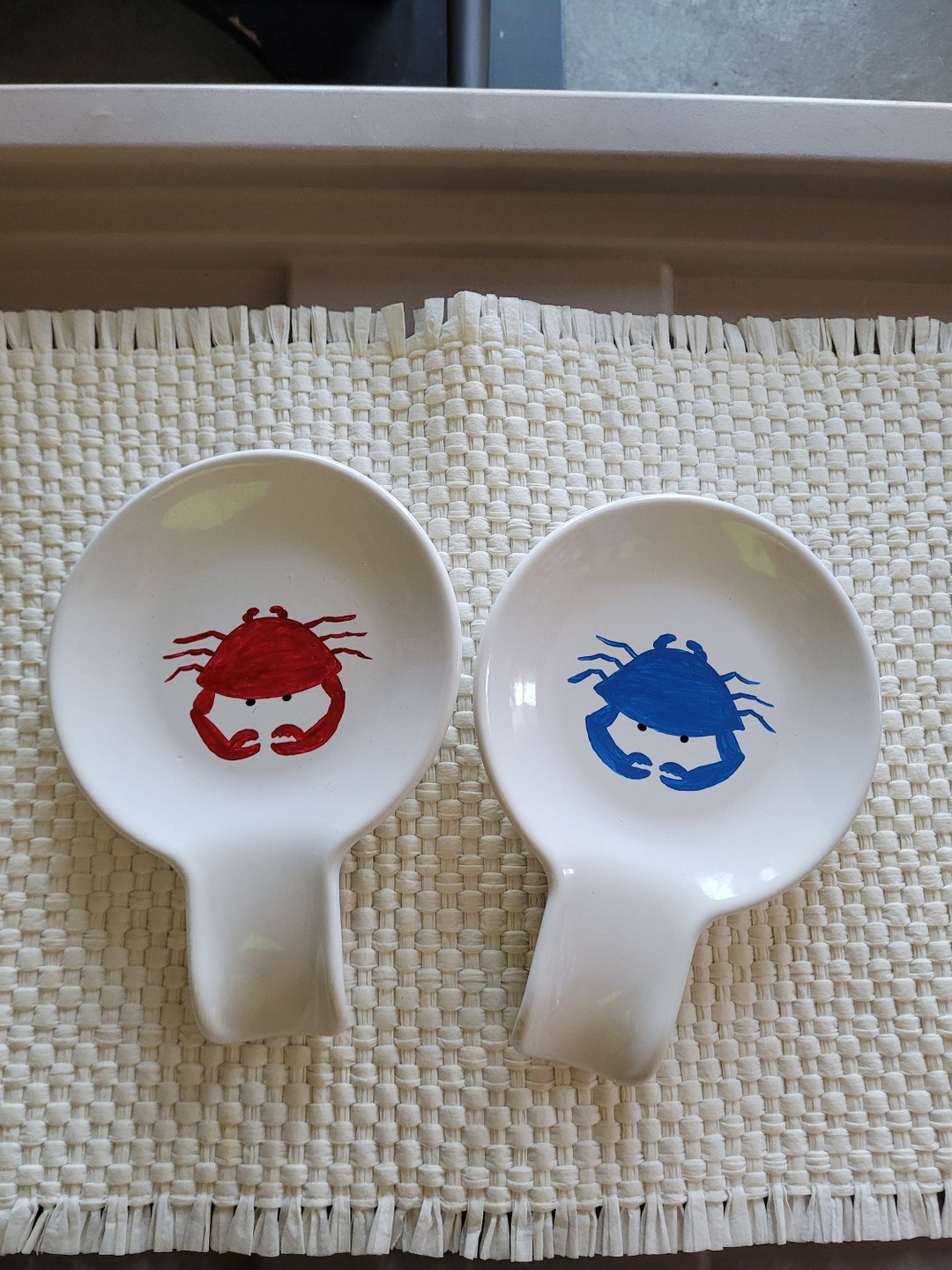 Ceramic Crab Spoon Rest, Hand Painted With Blue or Red Crab - Etsy