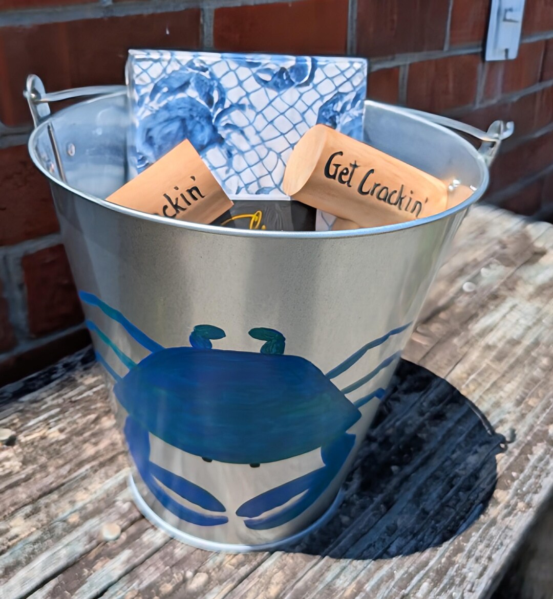 Blue Crab Bucket, 32 Napkins, 2 Crab Mallets - Etsy