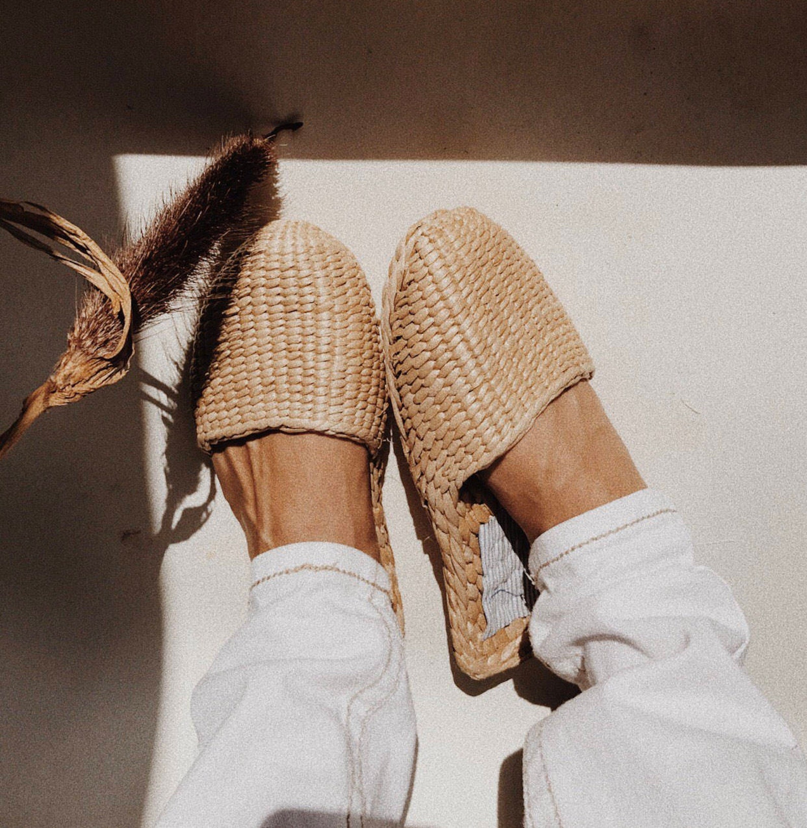 Indoor Straw Slippers Gift Shoes Slippers House Warming Gift Spa Eco ...