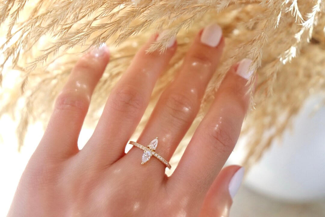 Sterling Silver / Gold Plated Cubic Zirconia Pointer Finger Ring ...