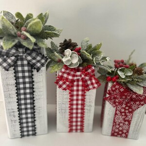 Set of 3 Farmhouse Style Christmas Presents - Etsy