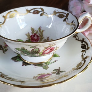 RARE Vintage Royal Chelsea "moss Rose" Handpainted Golden Teacup and ...