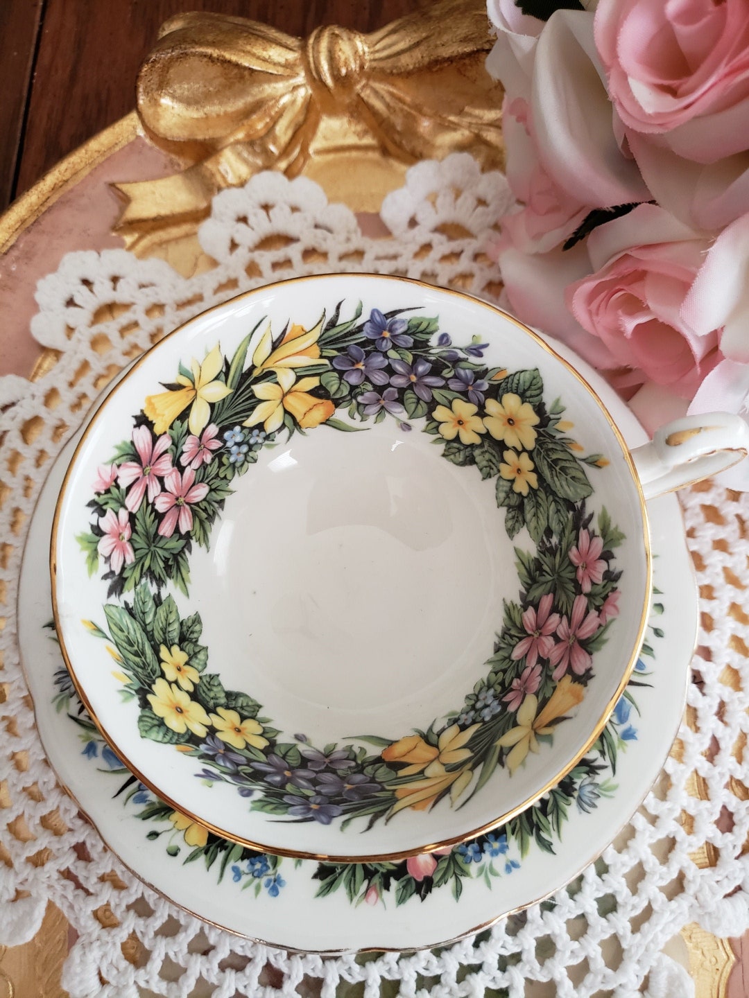Vintage Paragon Floral Wreath Pattern, Green Wreath Spring Flowers, by ...