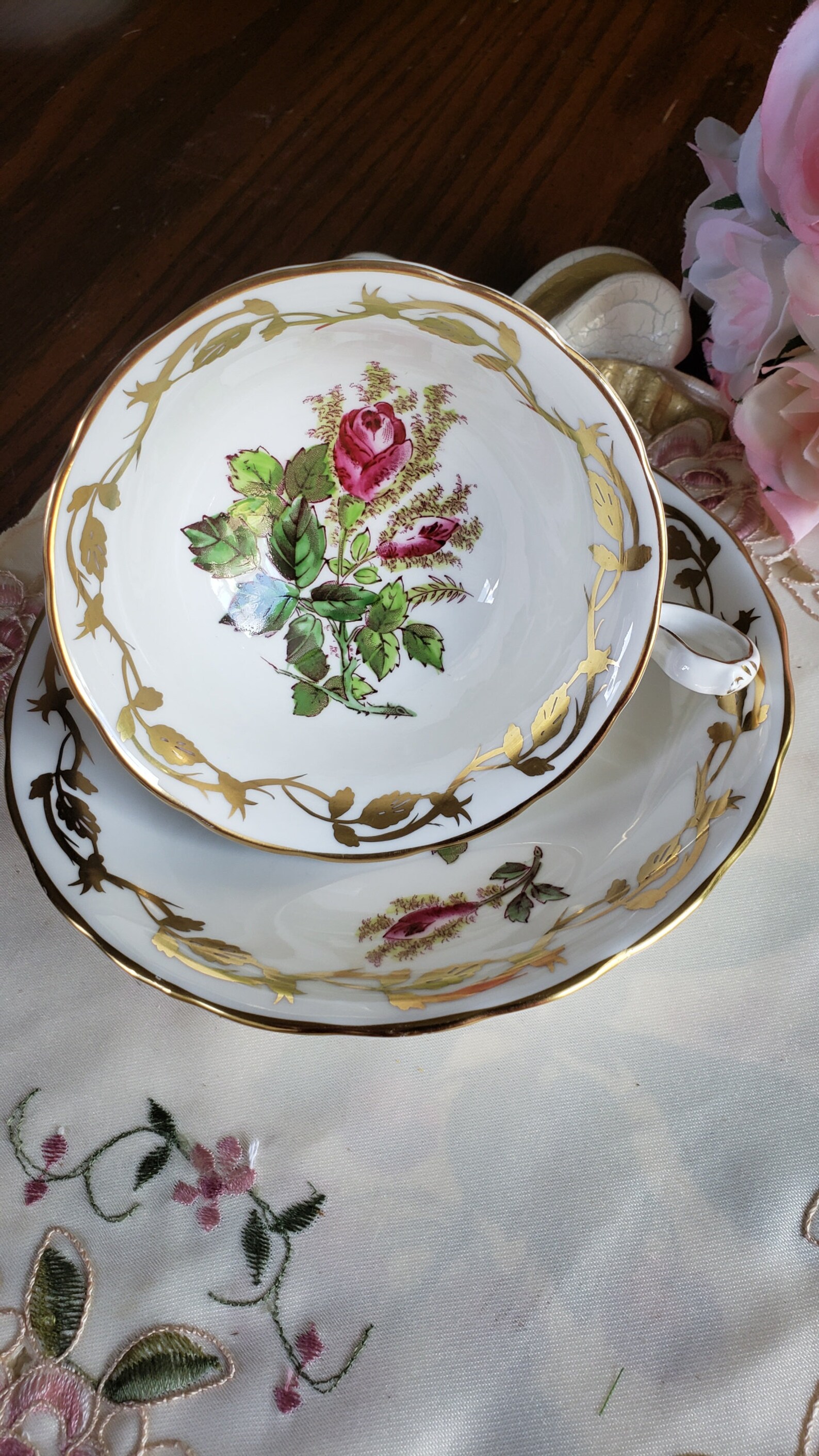 RARE Vintage Royal Chelsea "moss Rose" Handpainted Golden Teacup and ...