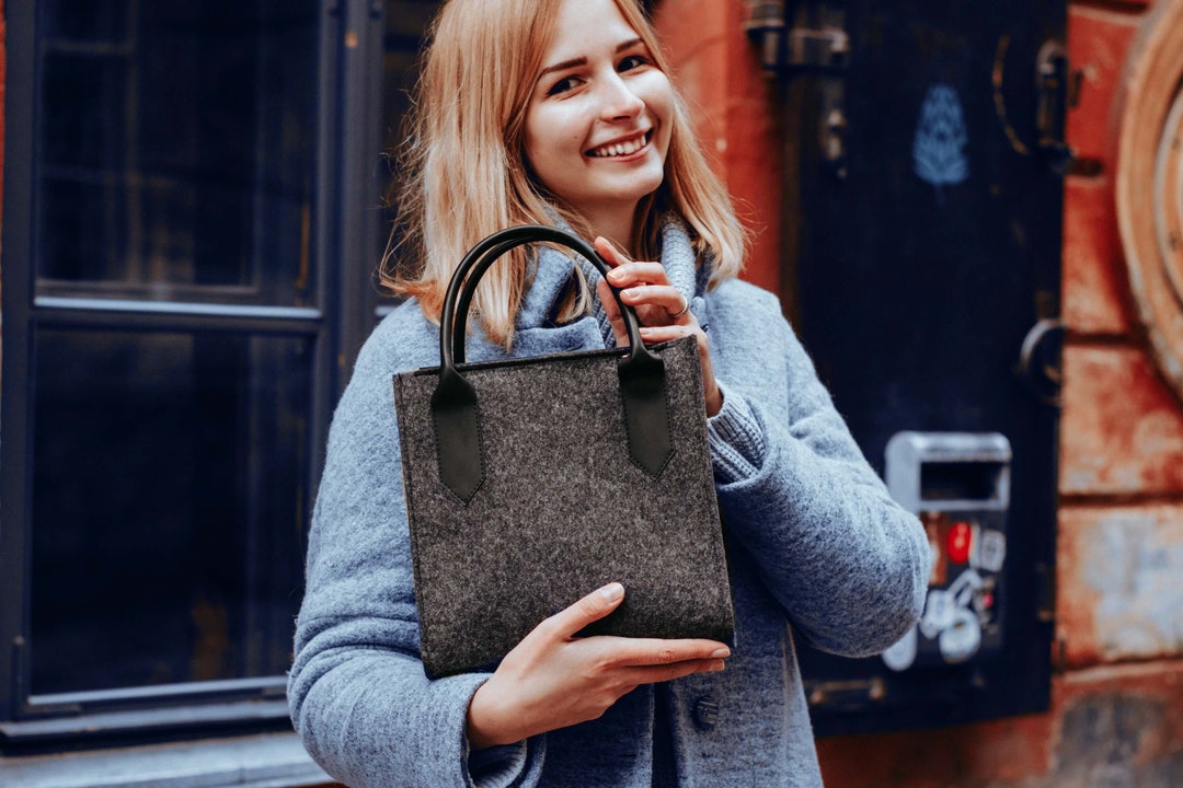 Handmade Felt Bag, Felt Handbag, Felt Bag, Felted Bag, Black Felt Bag ...