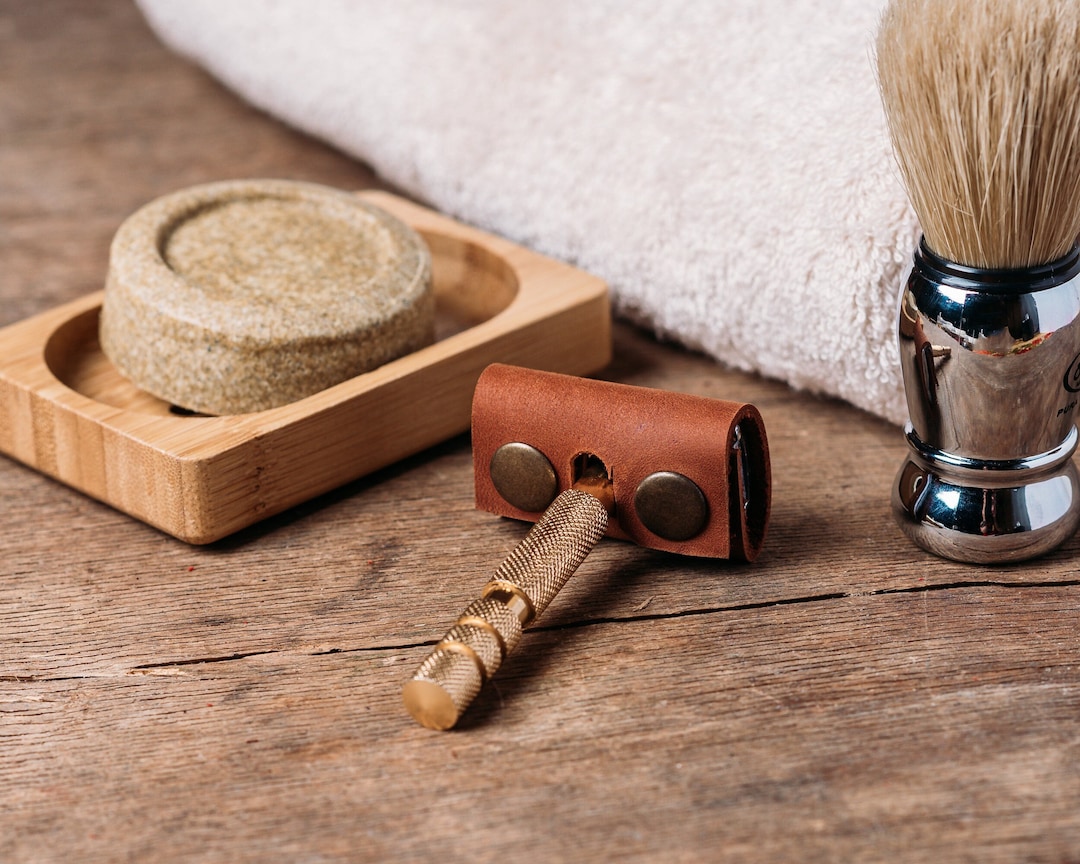 Customized Edge Razor Protector Case, Leather Razor Cover, Handcrafted ...