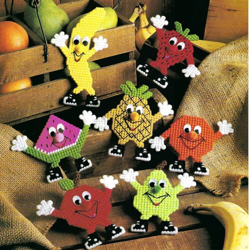 MAGNETS in PLASTIC CANVAS Pattern Book Digital Download Egg - Etsy