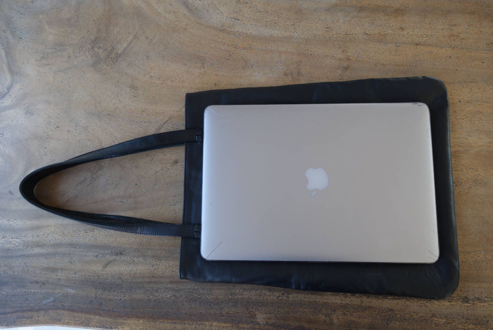 DIA Flat Leather Tote Bag 15 Inch Macbook Pro Laptop Bag - Etsy