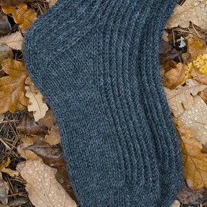 Sock Knit Pattern Easy Knitting Socks Pattern Men Knitting Socks ...