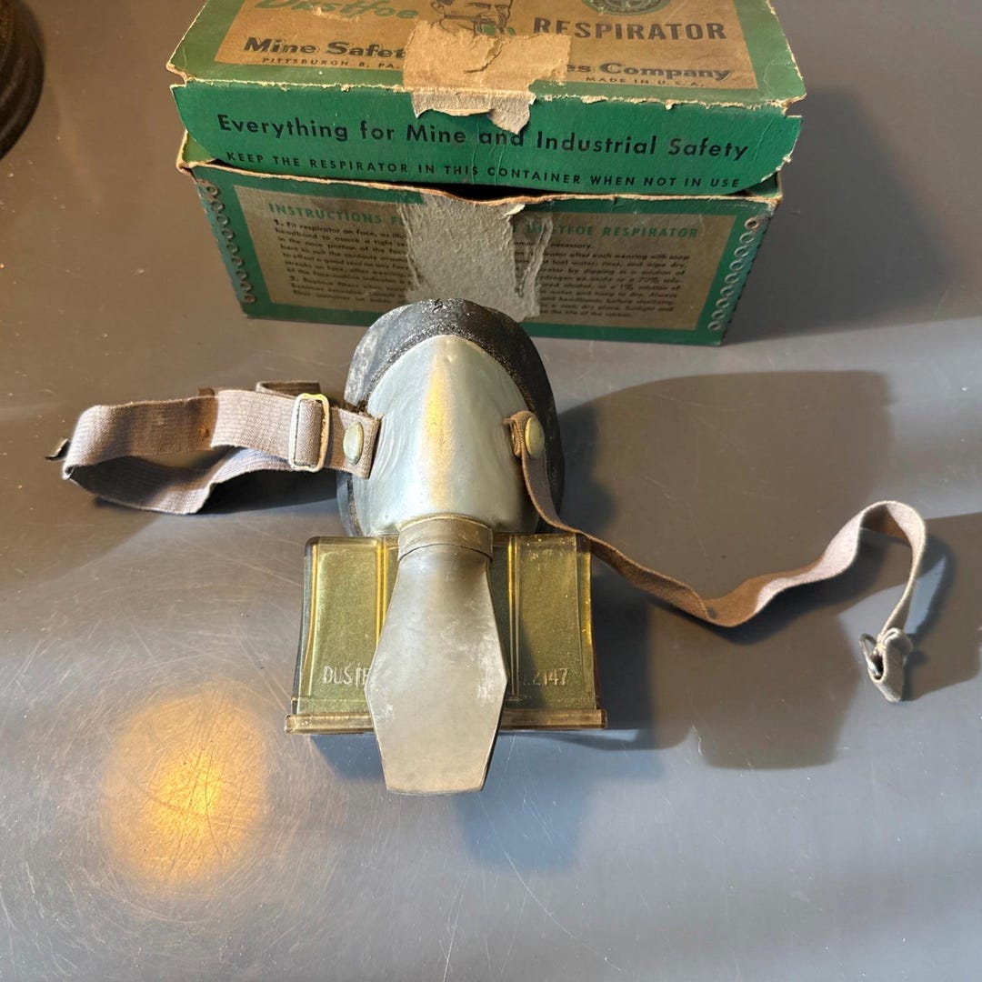 Vintage MSA Dustfoe Respirator Mine Safety Appliance Co. for Display ...