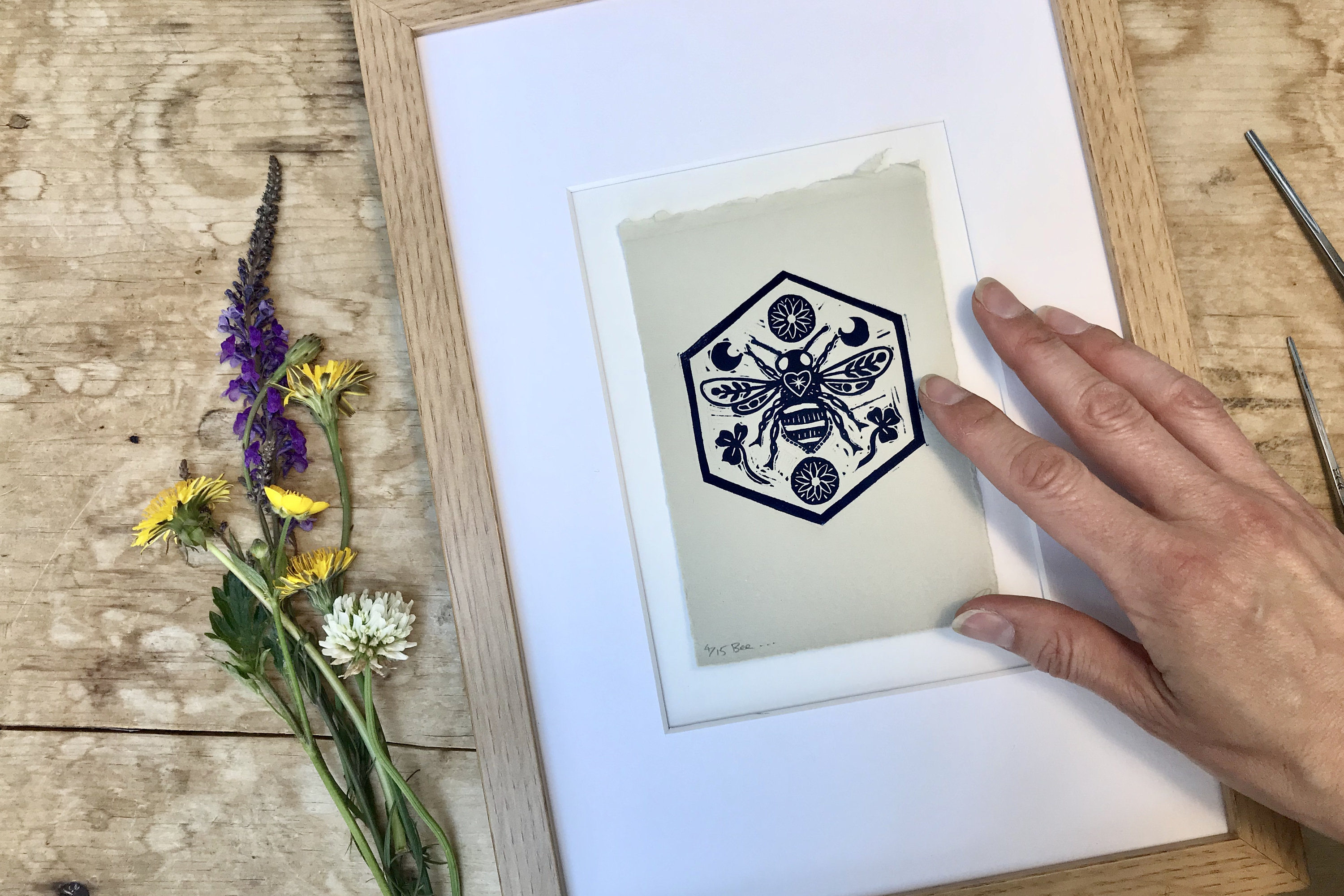 Bee Linocut-bee Print-handprinted-hand Carved-editioned Lino - Etsy UK