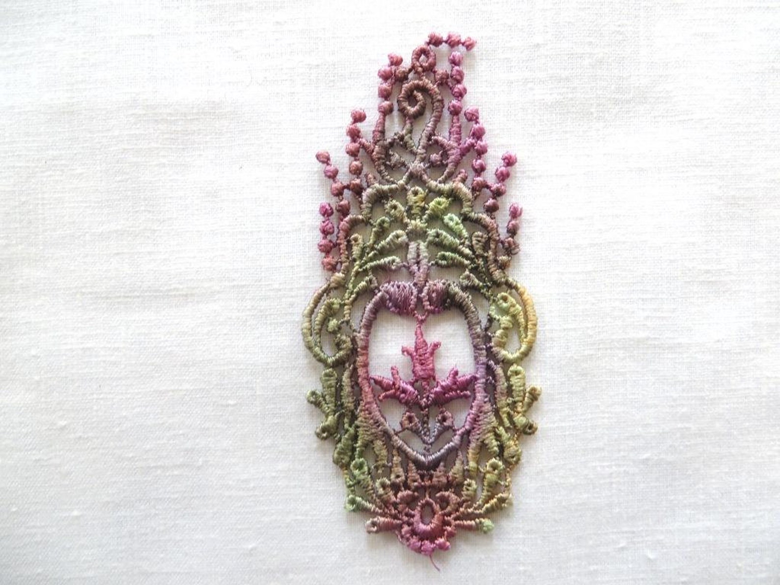 Hand Dyed Floral Spray Oblong Applique Venise Lace 6017D - Etsy