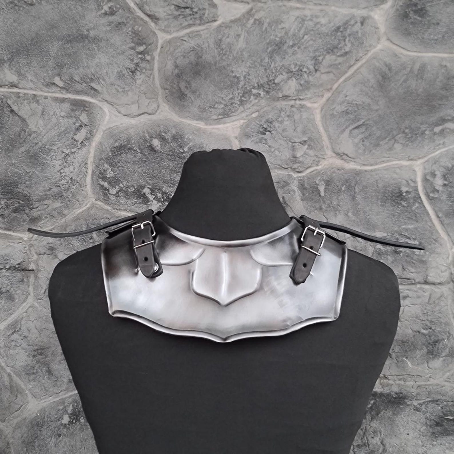 Dragon Scale Steel Pauldrons & Gorget: Warrior LARP Cosplay Armor - Etsy