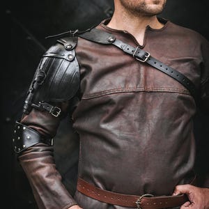 Leather Pauldron: Musketeer Cosplay Armor With Royal Lily - Etsy
