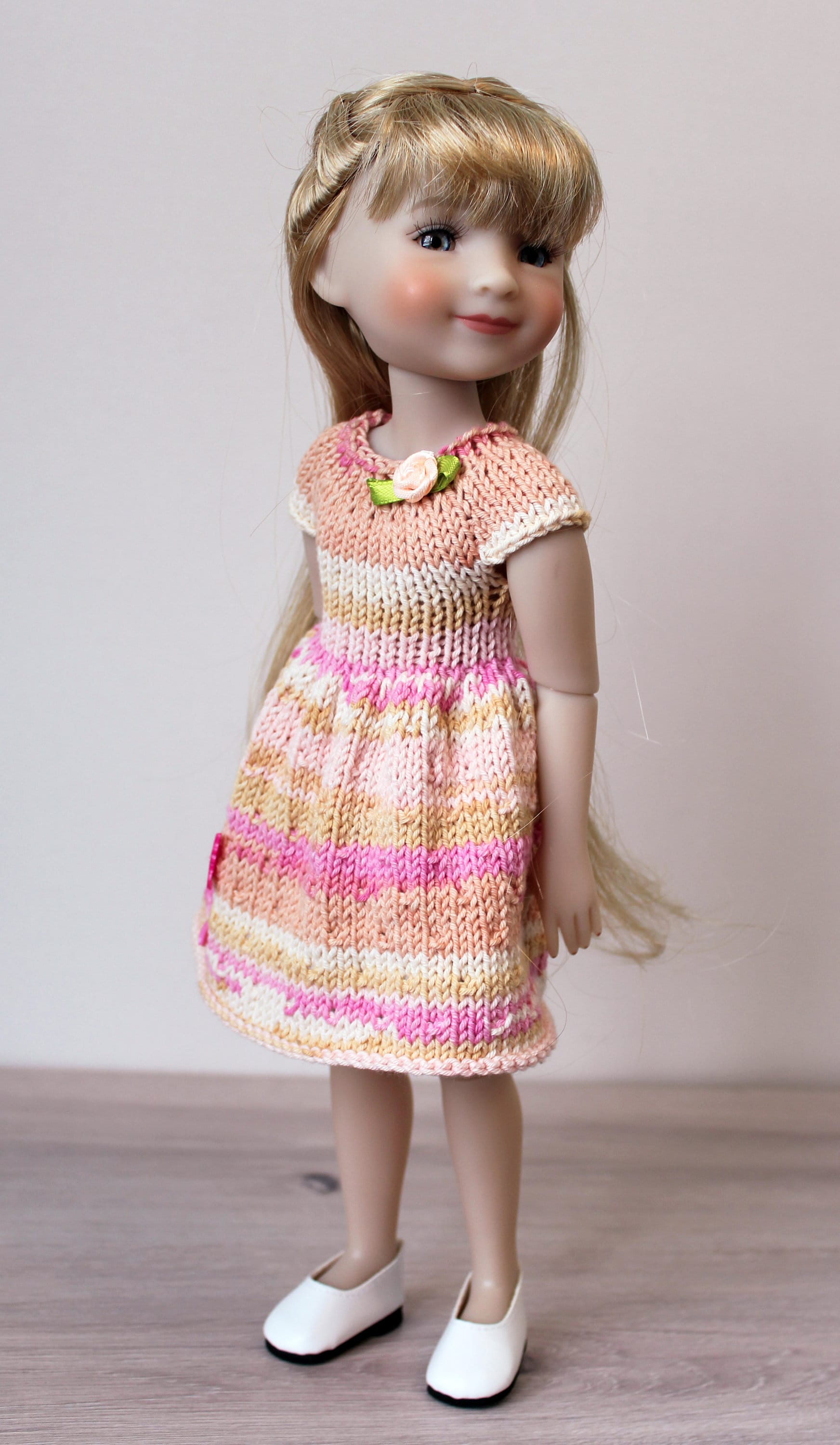 Knitting Pattern for Two Dresses for Ruby Red Fashion Friends Dolls (14 ...