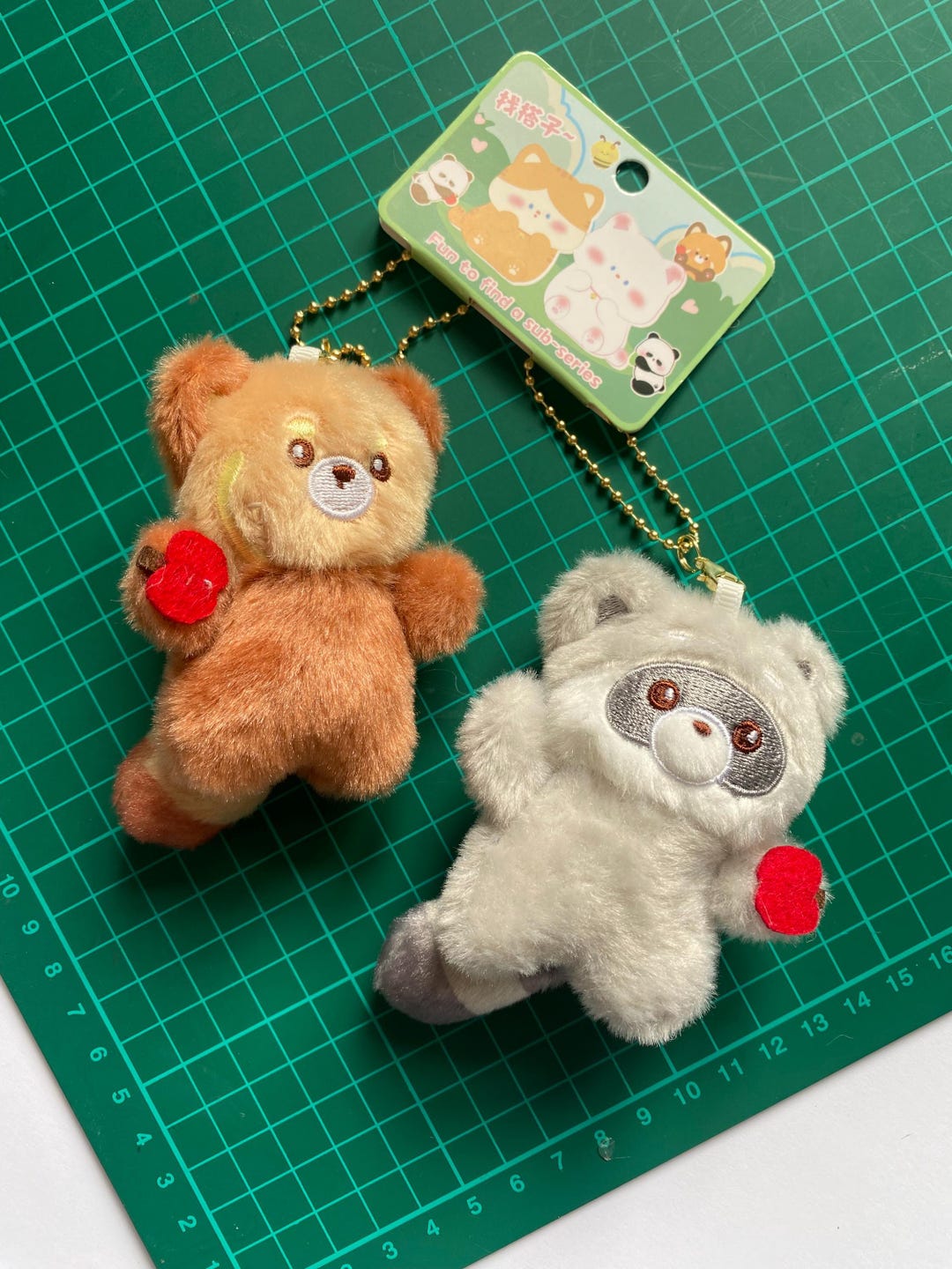 Kawaii Red Panda & Raccoon Plush Keychains – Cute Animal Charms Perfect ...