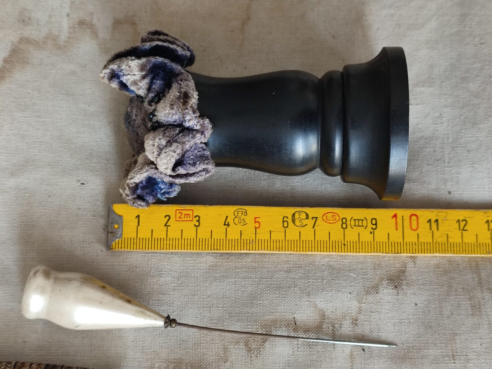 ANTIQUE Hat Pin Cushion Velvet in Wooden Container Victorian Edwardian ...