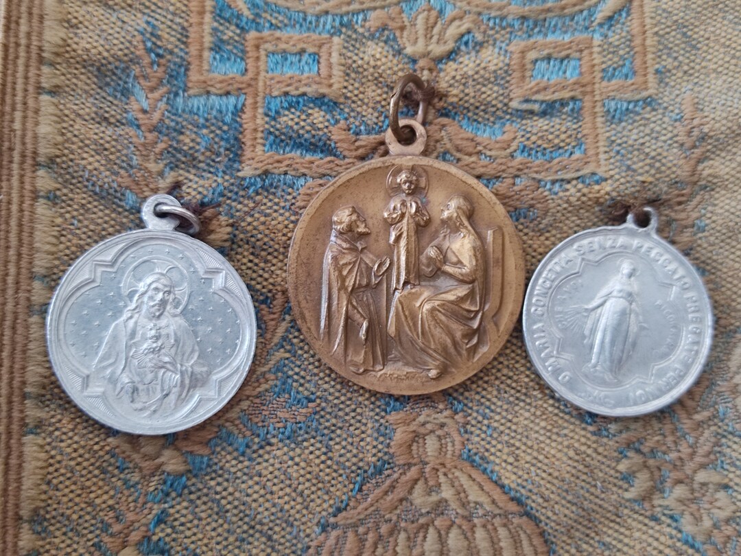 Collection of Antique Pilgrim Plaques on Brocade Border Brocante ...