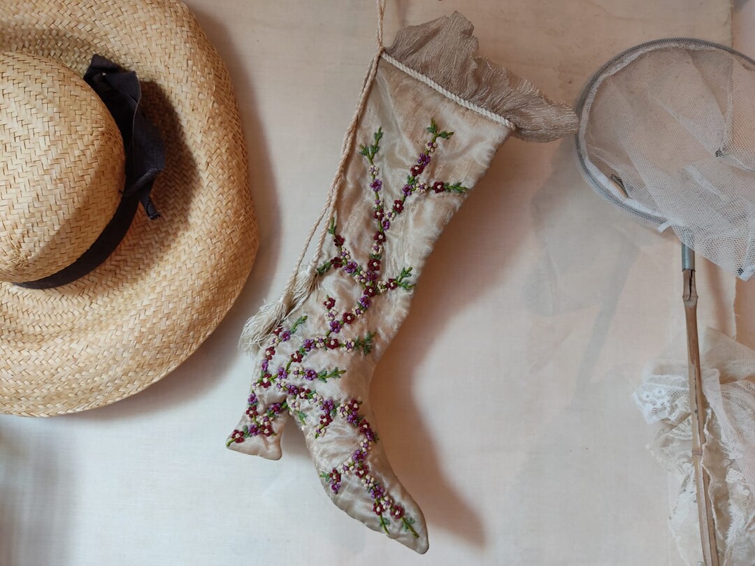 ANTIK Boudoir Bohemian Silk Boots With Embroidery Embroydery - Etsy