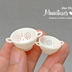 Miniature Colander / Strainer Scale 1:12 Doll House Decorations ...