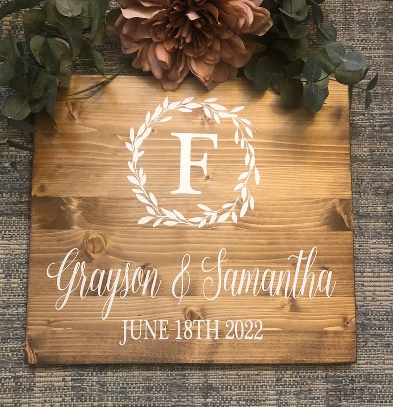 Wedding Welcome Sign Wedding Entrance Sign Laurel Wreath - Etsy