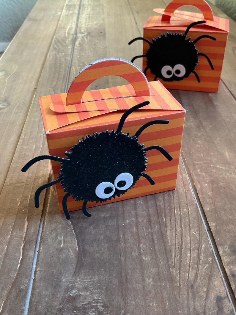 Halloween Treat Box (1)/ Halloween Favor/ Spider/candy Box/party Favor ...