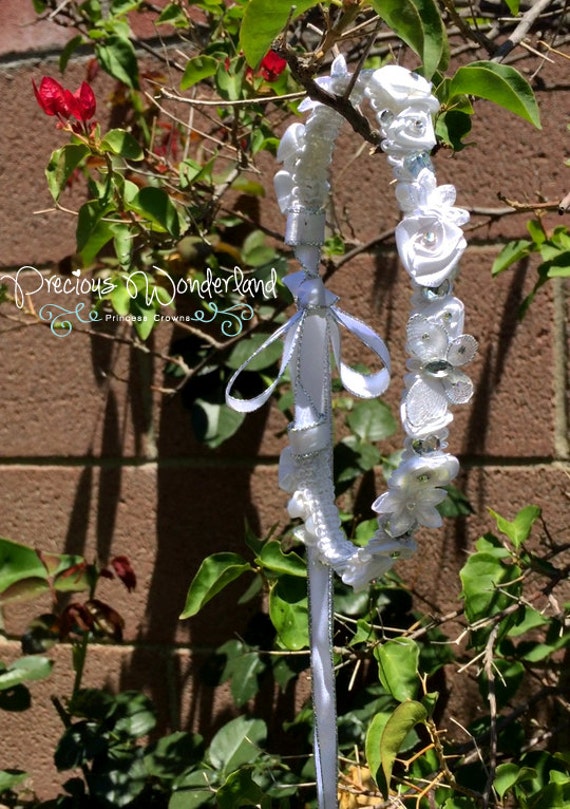 White Wedding Themed Princess Flower Crown / Wreath / Halo | Etsy