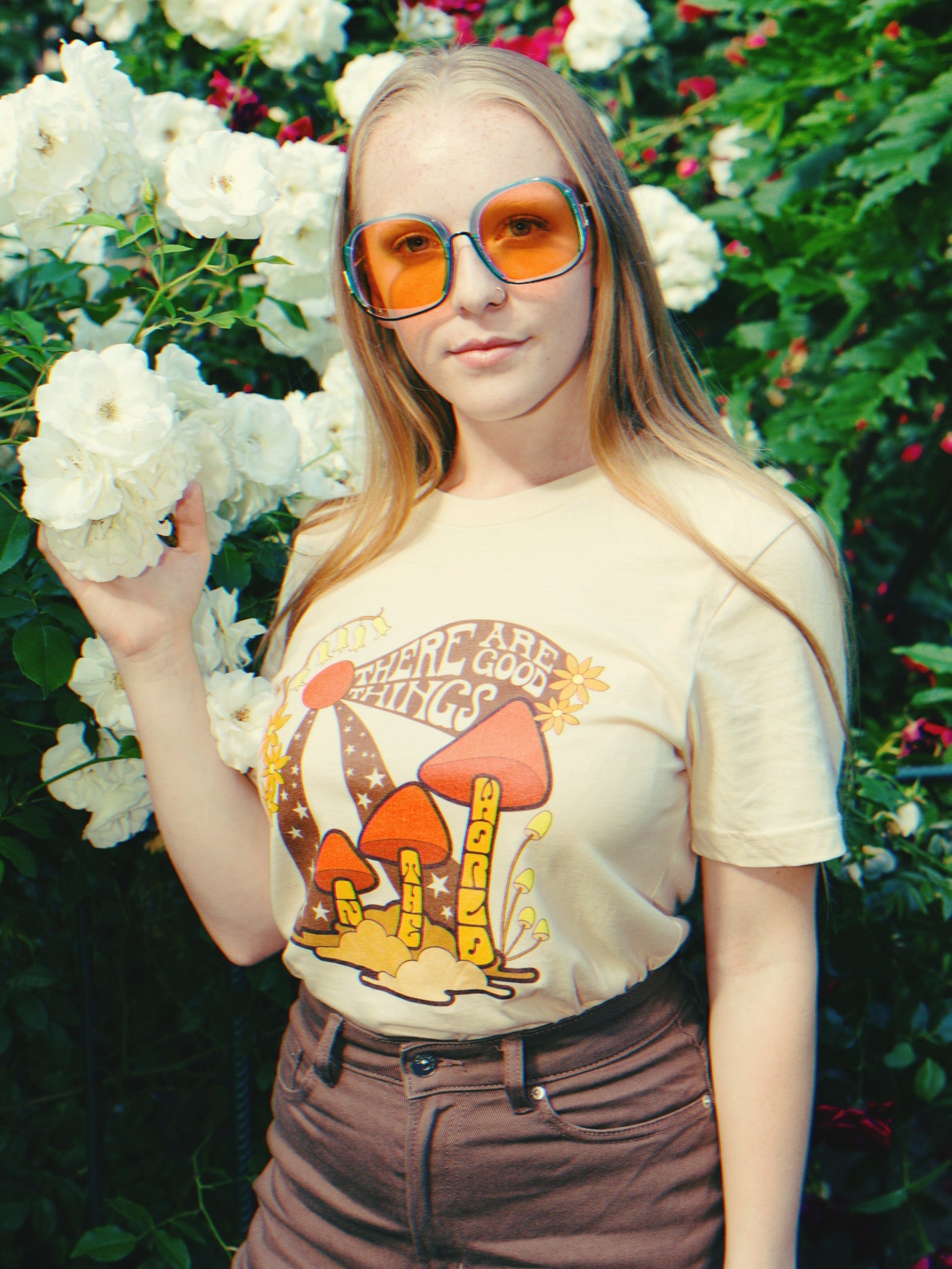 70s Mushroom Tee Womens Graphic Tees Vintage Style 70s Retro ...