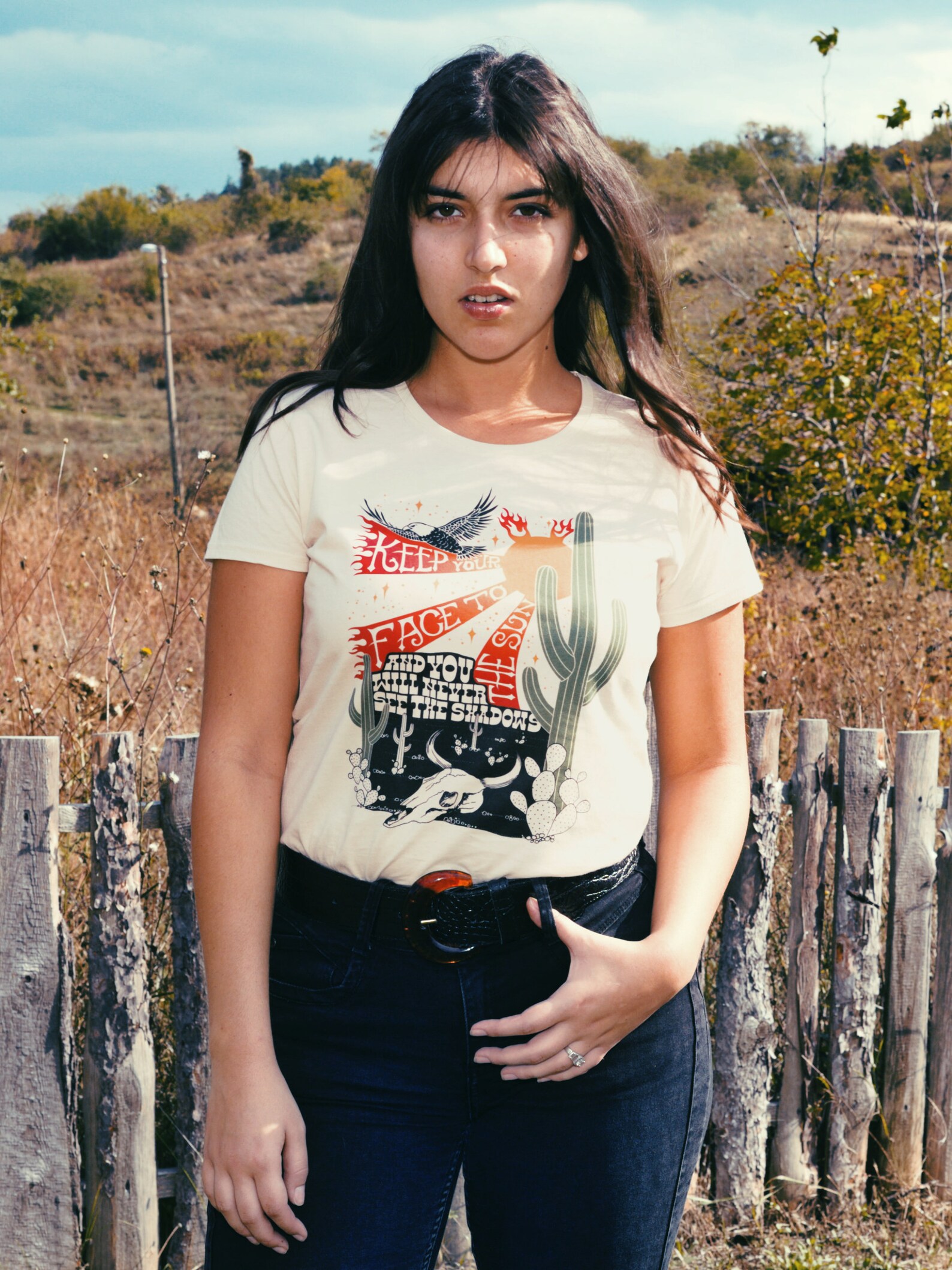 Vintage Desert Shirt Womens 70s Graphic Tees Southwestern Eagle Arizona ...