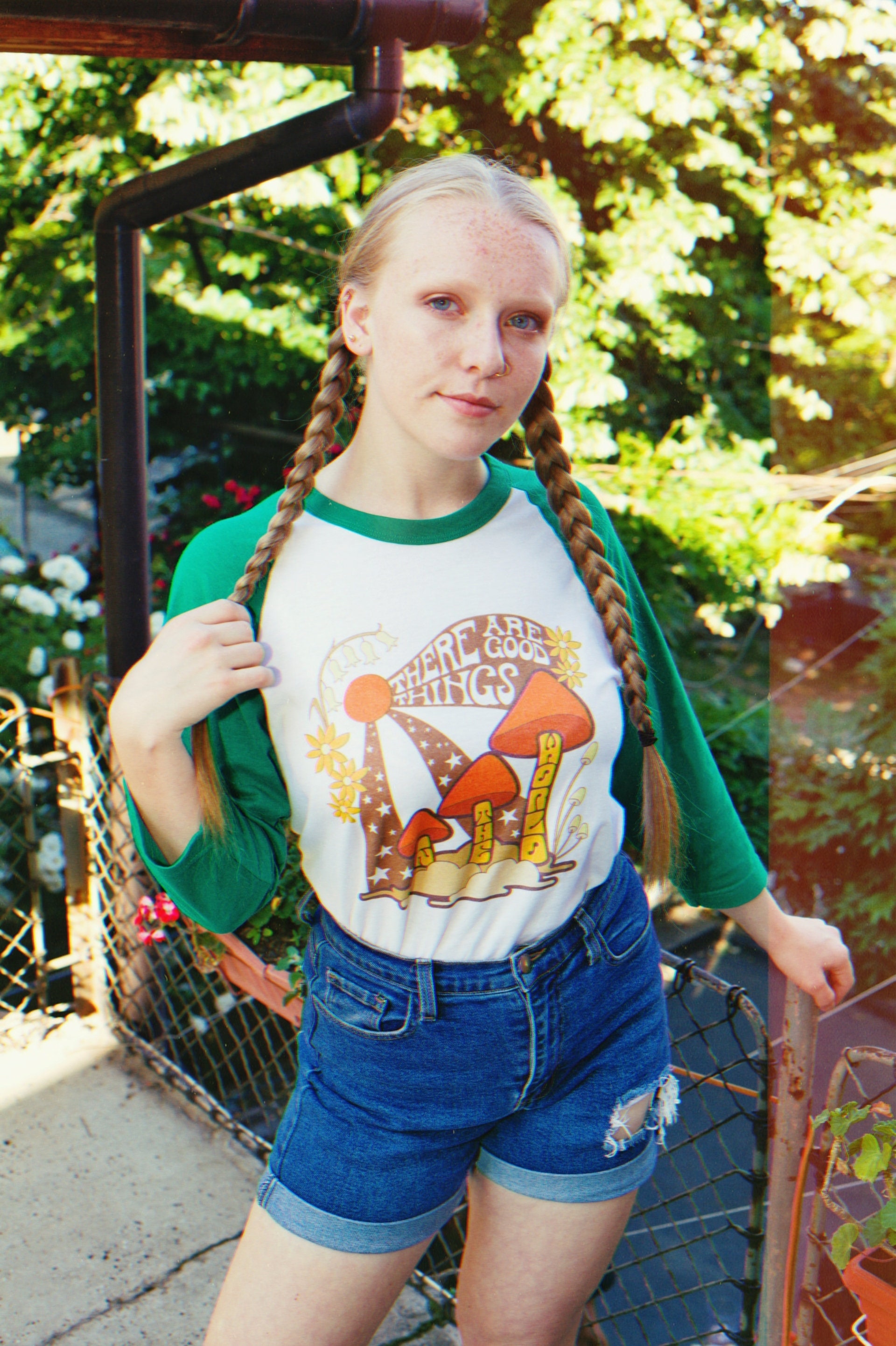 70s Mushroom Raglan Womens Graphic Tees Vintage Style 70s Retro ...