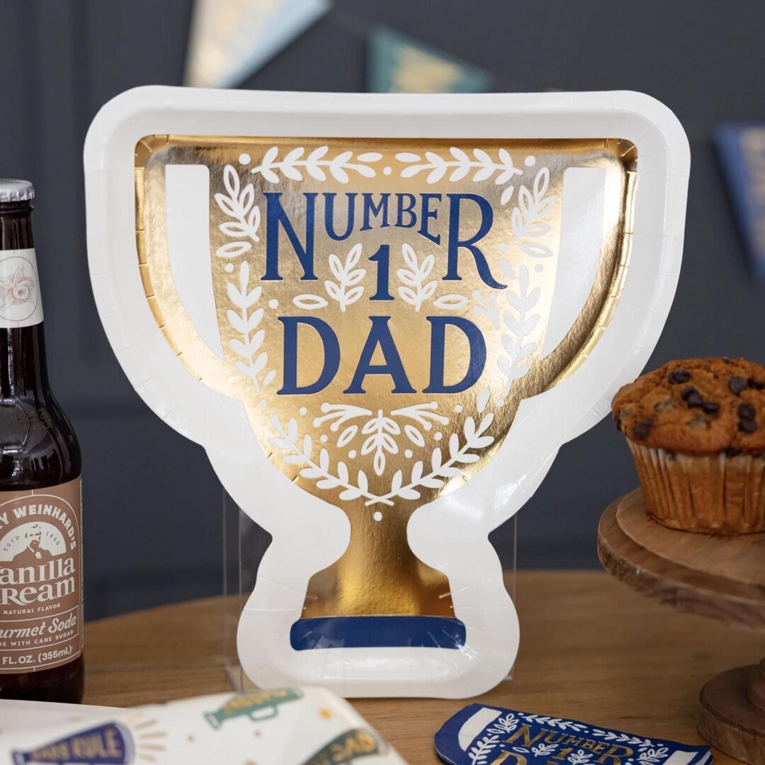 Number 1 Dad Trophy Plates 8ct - Father's Day Party Plates, Dads Day ...