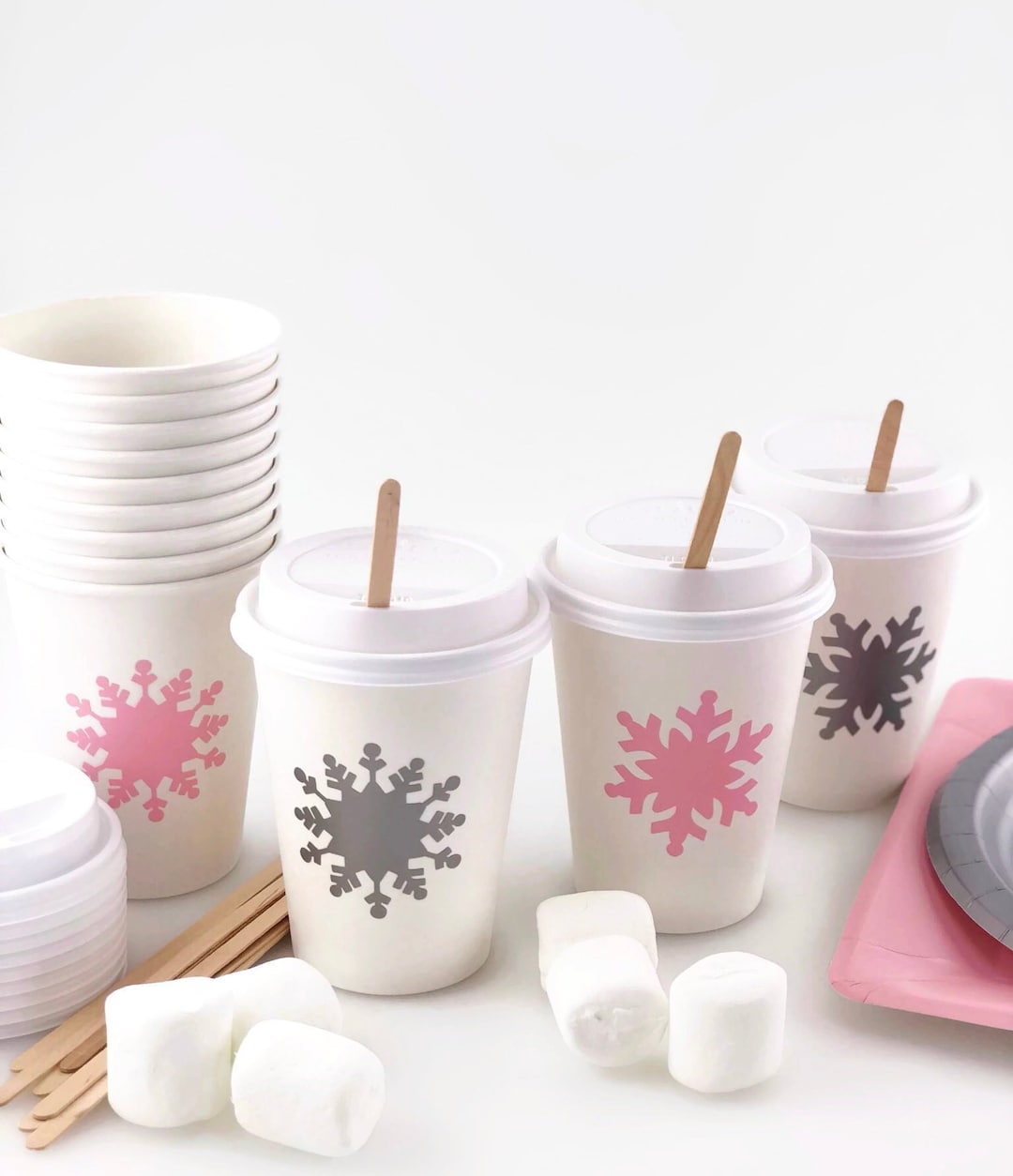 Snowflake Cups - Winter Wonderland Party Supplies, Winter Onederland ...