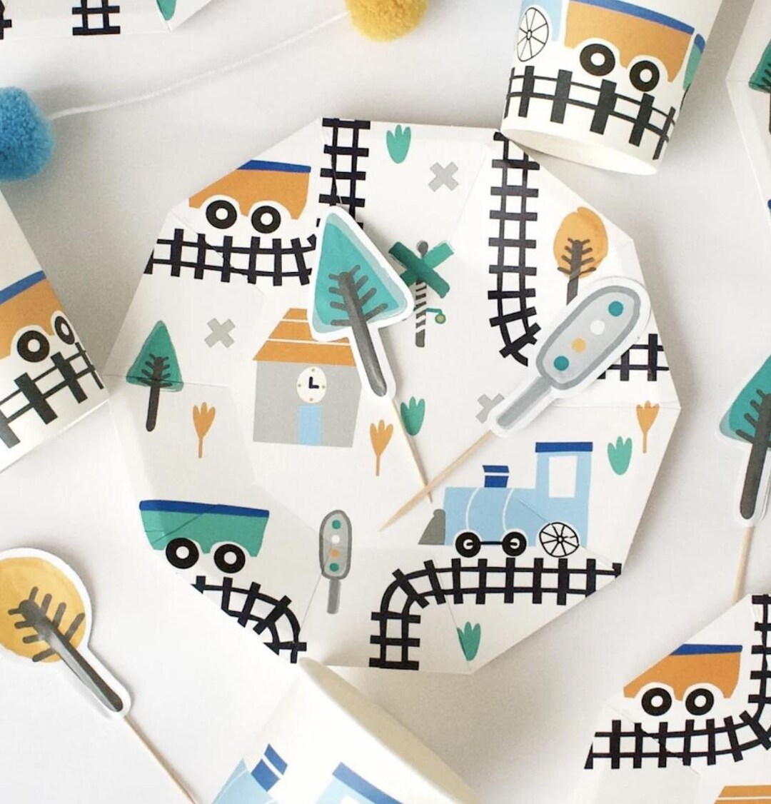 Train Cake Plates - Train Birthday Decorations, Transportation Party ...