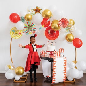 Carnival Table Runner - Carnival Decorations, Carnival Birthday Party ...
