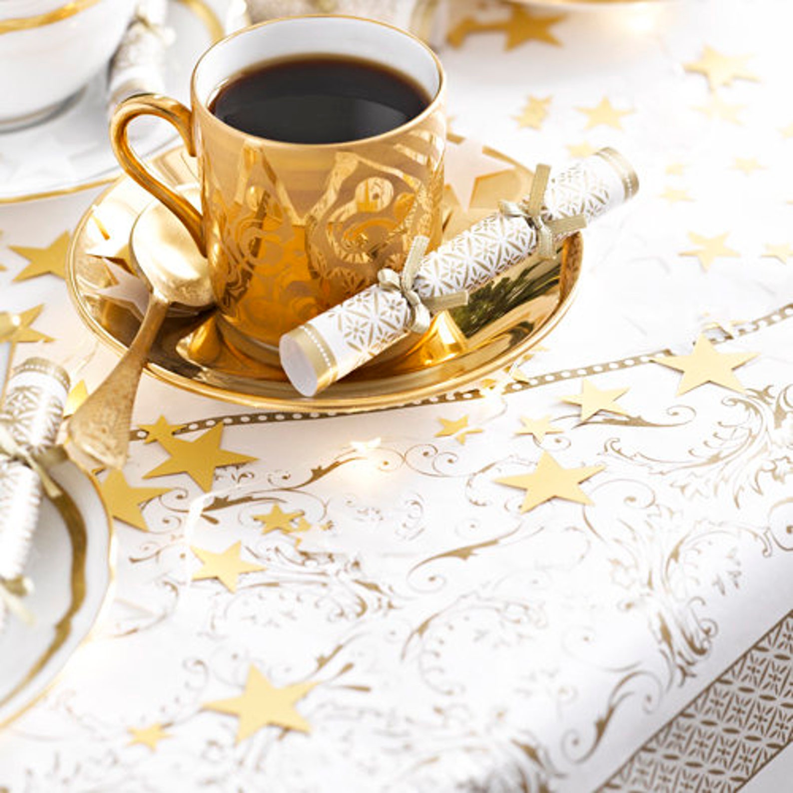 Gold and White Tablecloth Elegant Wedding Wedding | Etsy