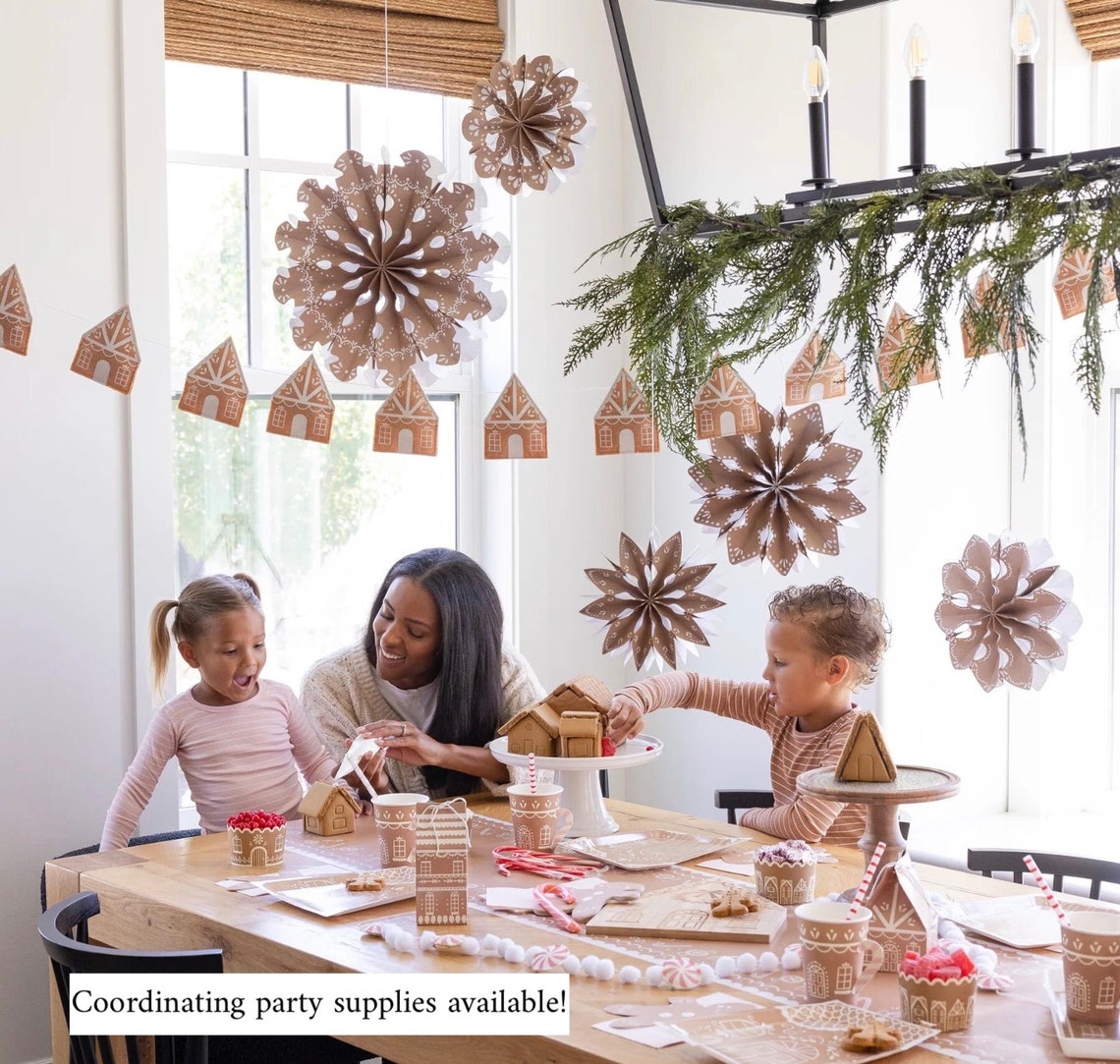 Gingerbread Man Plates - Holiday Party Plates, Pink Gingerbread Party ...