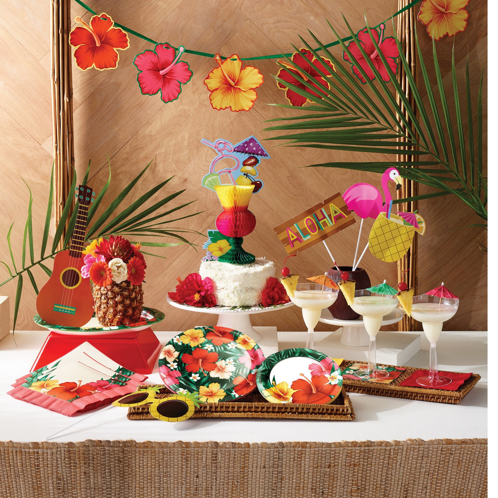 Aloha Party Plates Hawaiian Party Tropical Bachelorette | Etsy