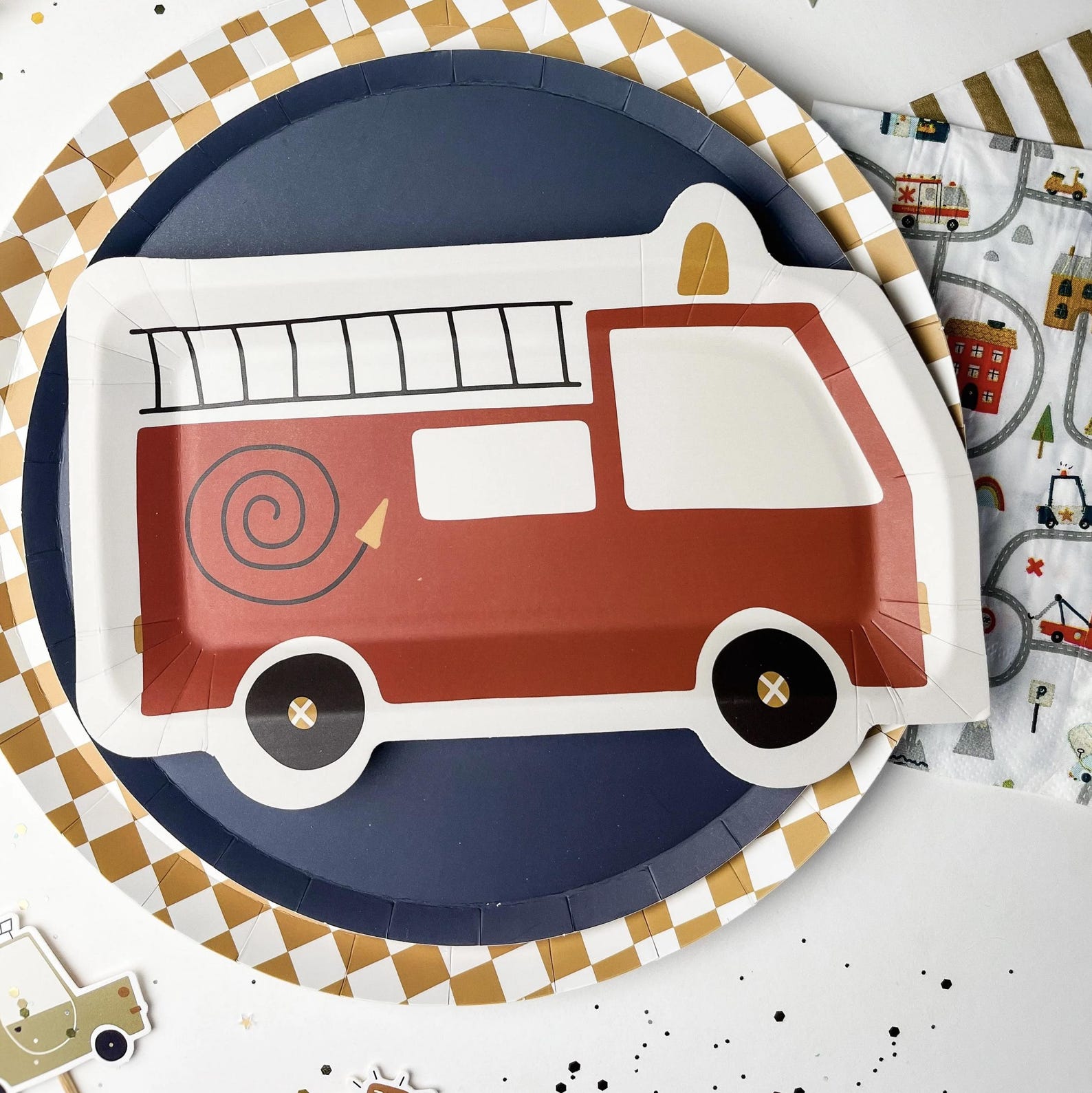 Red Firetruck Plates 12ct - Firefighter Birthday, First Responder Party ...