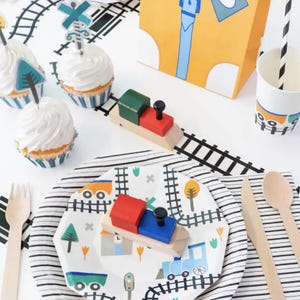 Train Cake Plates - Train Birthday Decorations, Transportation Party ...