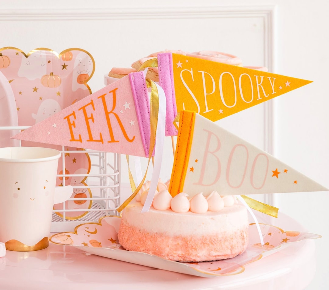 Spooky Party Pennants - Spooky Era Party, Retro Halloween Party ...