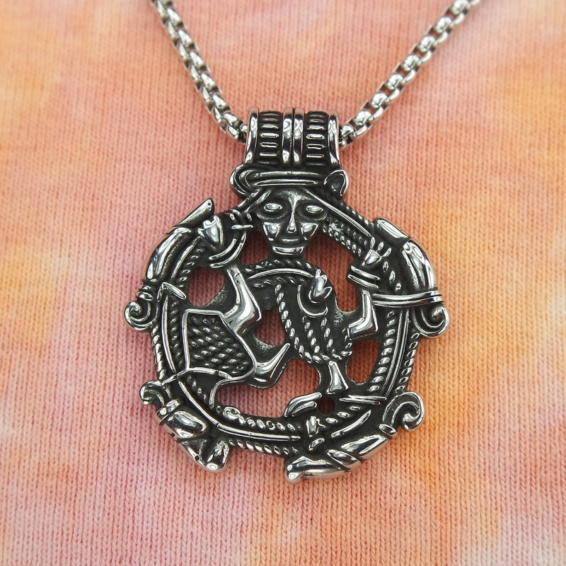 Brisingamen - Etsy UK