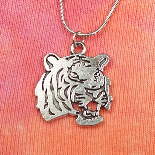 Memphis Tigers Necklace - Etsy
