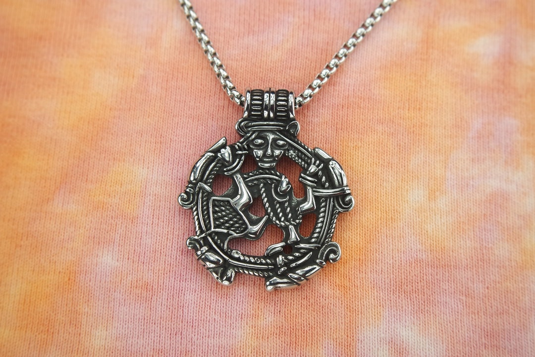 Freyja Necklace, Norse Goddess Freya Waterproof Stainless Steel Pendant With Any Style Long ...