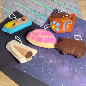 Handmade Mexican Food Christmas Tree Ornaments _ Concha, Capirotada ...