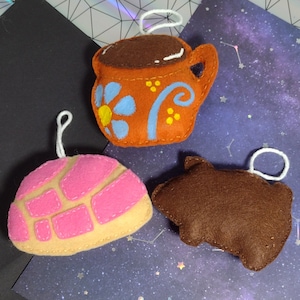 Handmade Mexican Food Christmas Tree Ornaments _ Concha, Capirotada ...