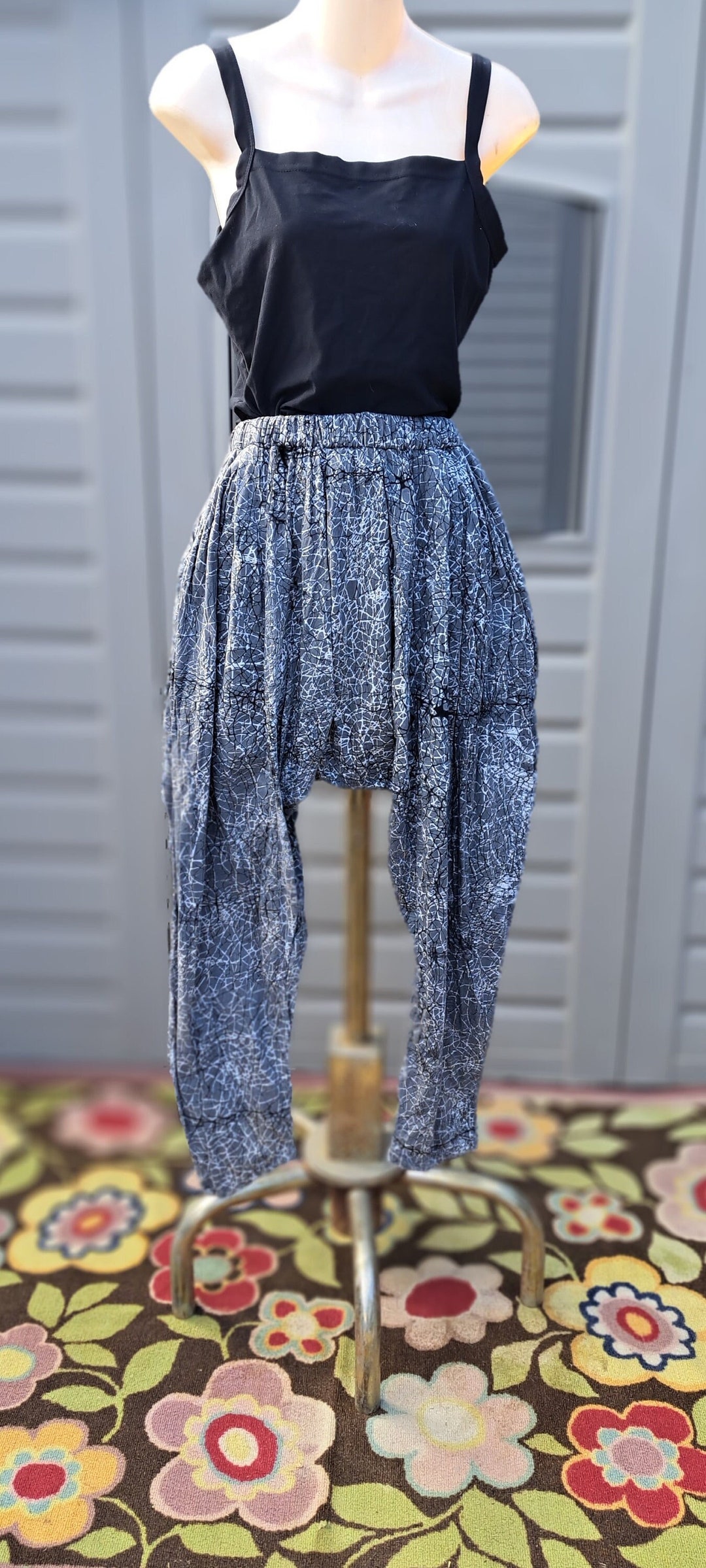 Vintage 80's Cute Batik Grey Black and White Cotton Knit Harem Pants ...