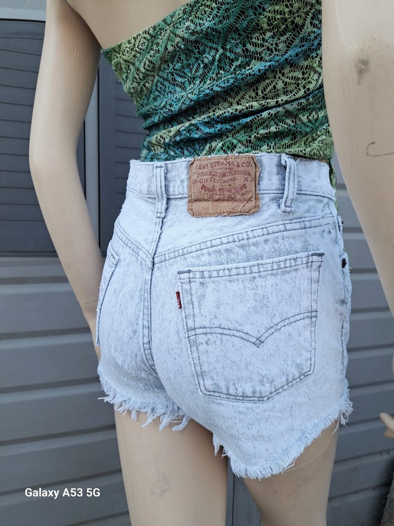 Levis light Grey acid washed 501 Levis Vintage denim … - Gem