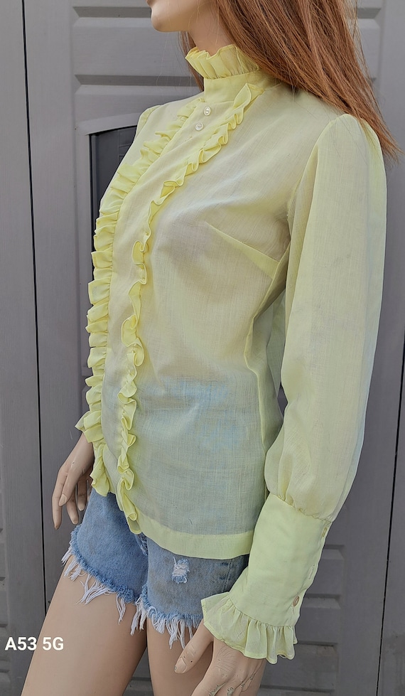 Vintage 70's yellow ruffle top tuxedo ruffle shirt to… - Gem