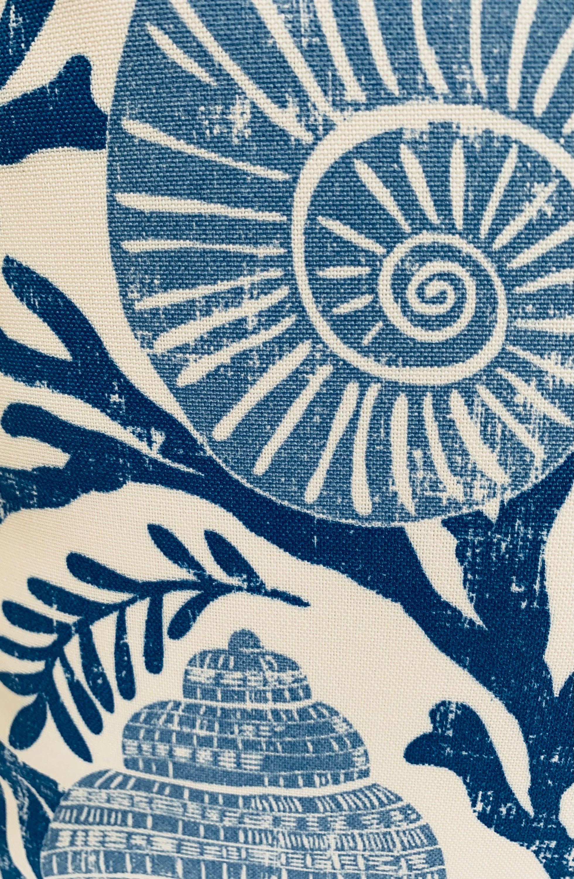 Navy and Medium Ocean Blue Bright White Ocean Beach Seashell - Etsy